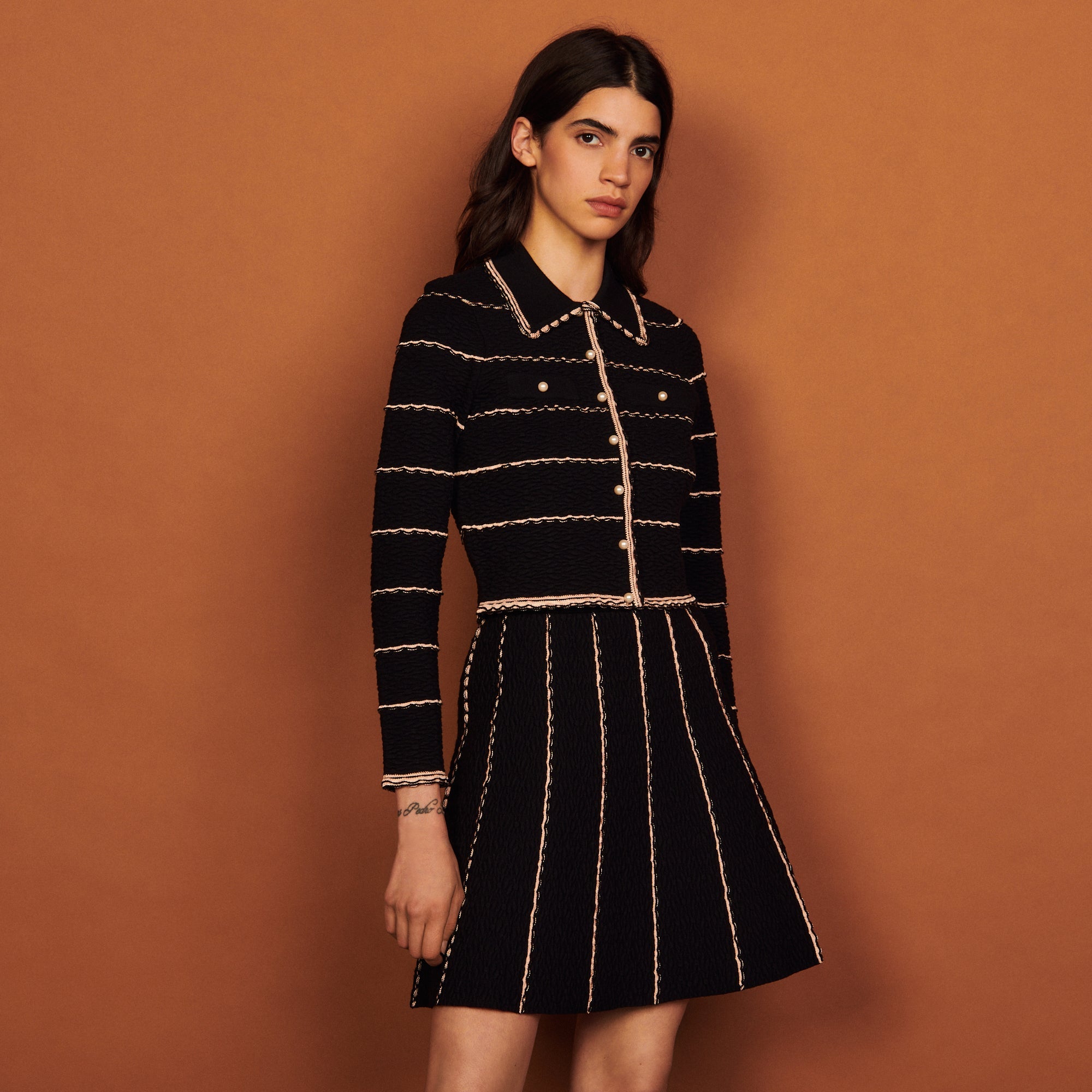 Sandro | Falda Intrigue Negro para mujer – The Style Rack